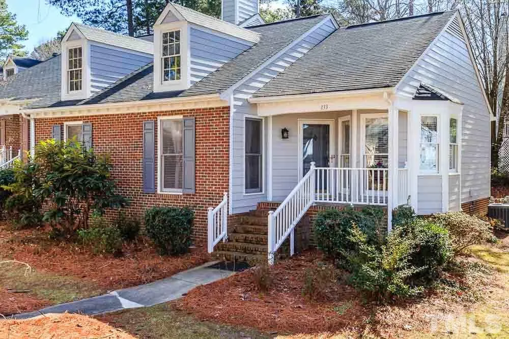 484055176.jpeg?format=webp