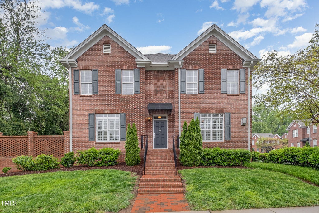 605 Highpark Lane, Raleigh, NC 27608, MLS #10088886 - Allen Tate
