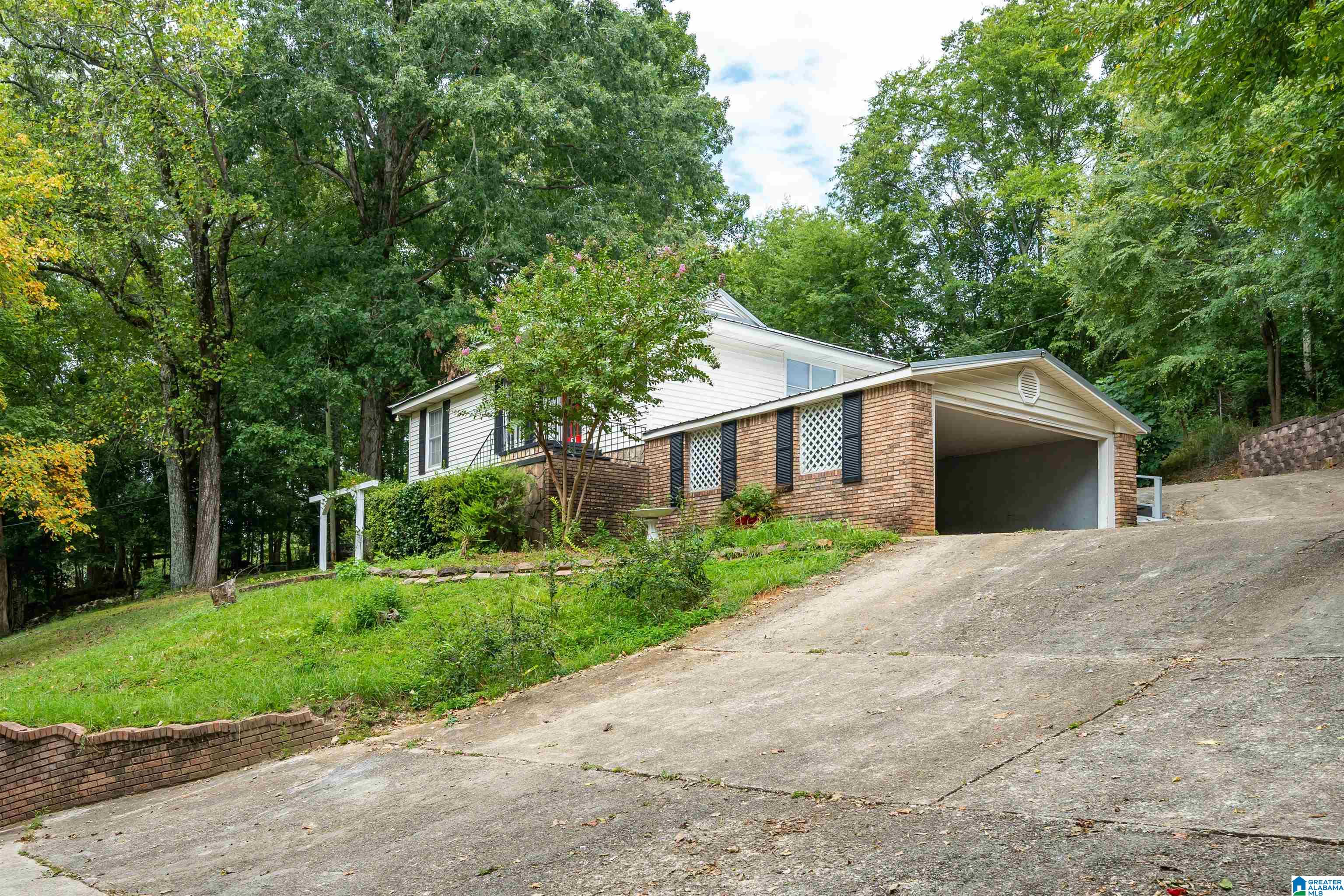 6018 Dickey Springs Road, Bessemer, AL 35022 | MLS 1346664 | Listing ...