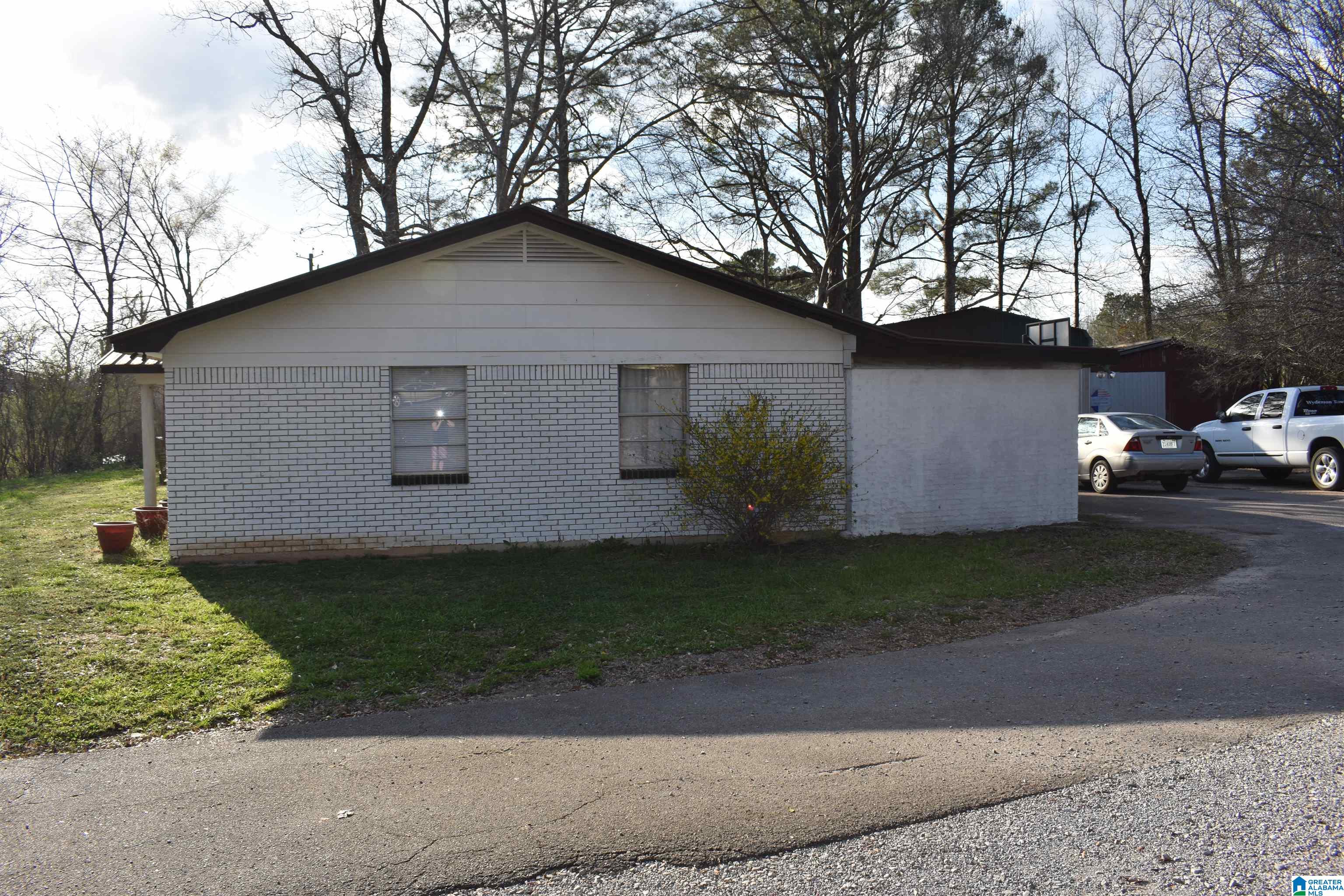 1470 Old Highway 25, Columbiana, AL 35051 | MLS 1313153 | Listing ...