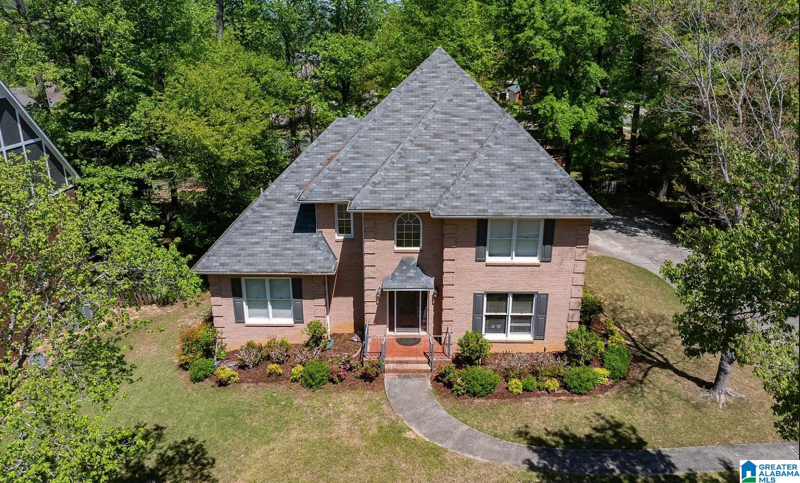 3405 Danner Circle, Vestavia Hills, AL 35243 | MLS 21419733 | Listing ...