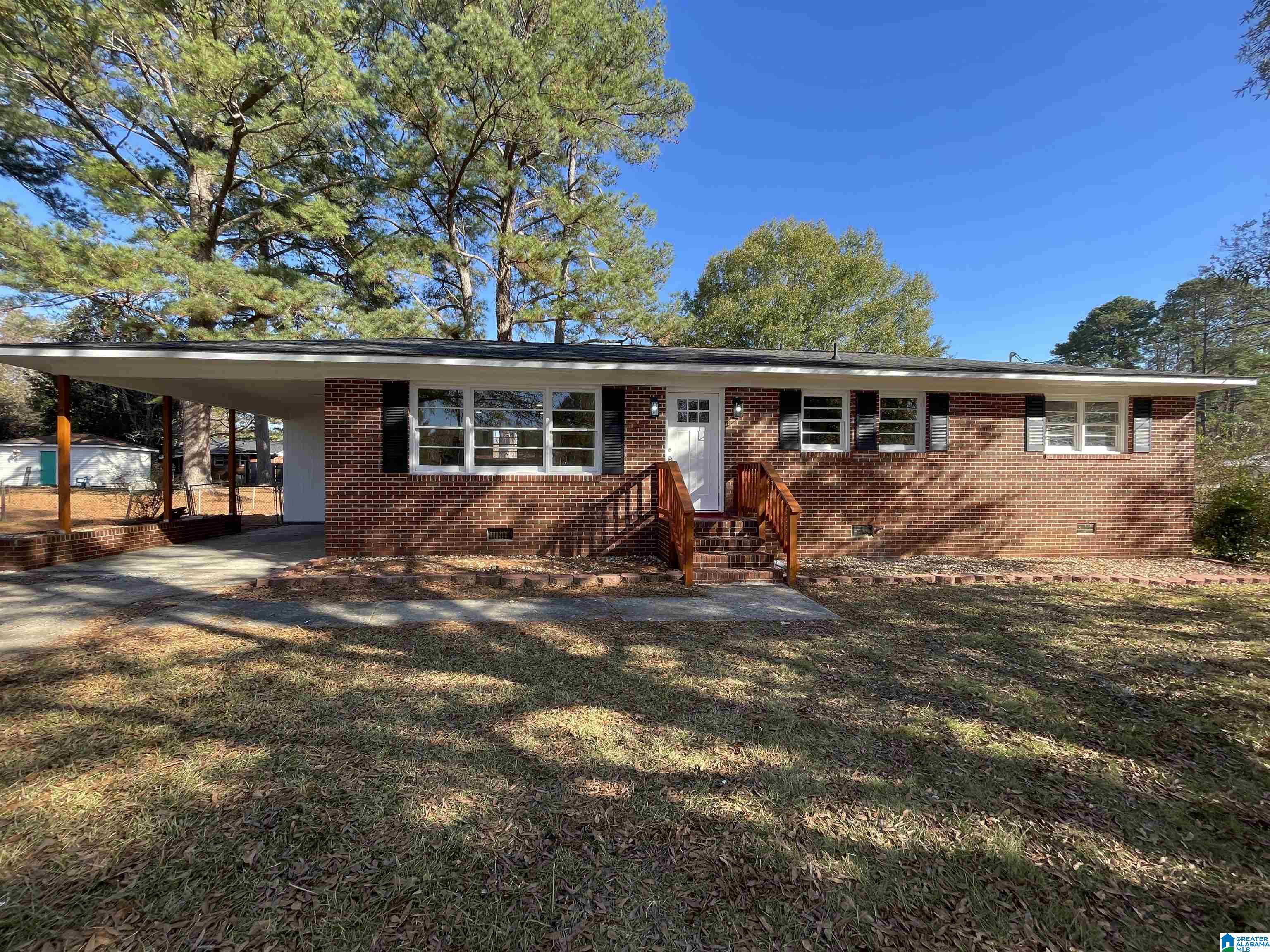 705 Valley Drive, Weaver, AL 36277 | MLS 21436869 | Listing Information ...