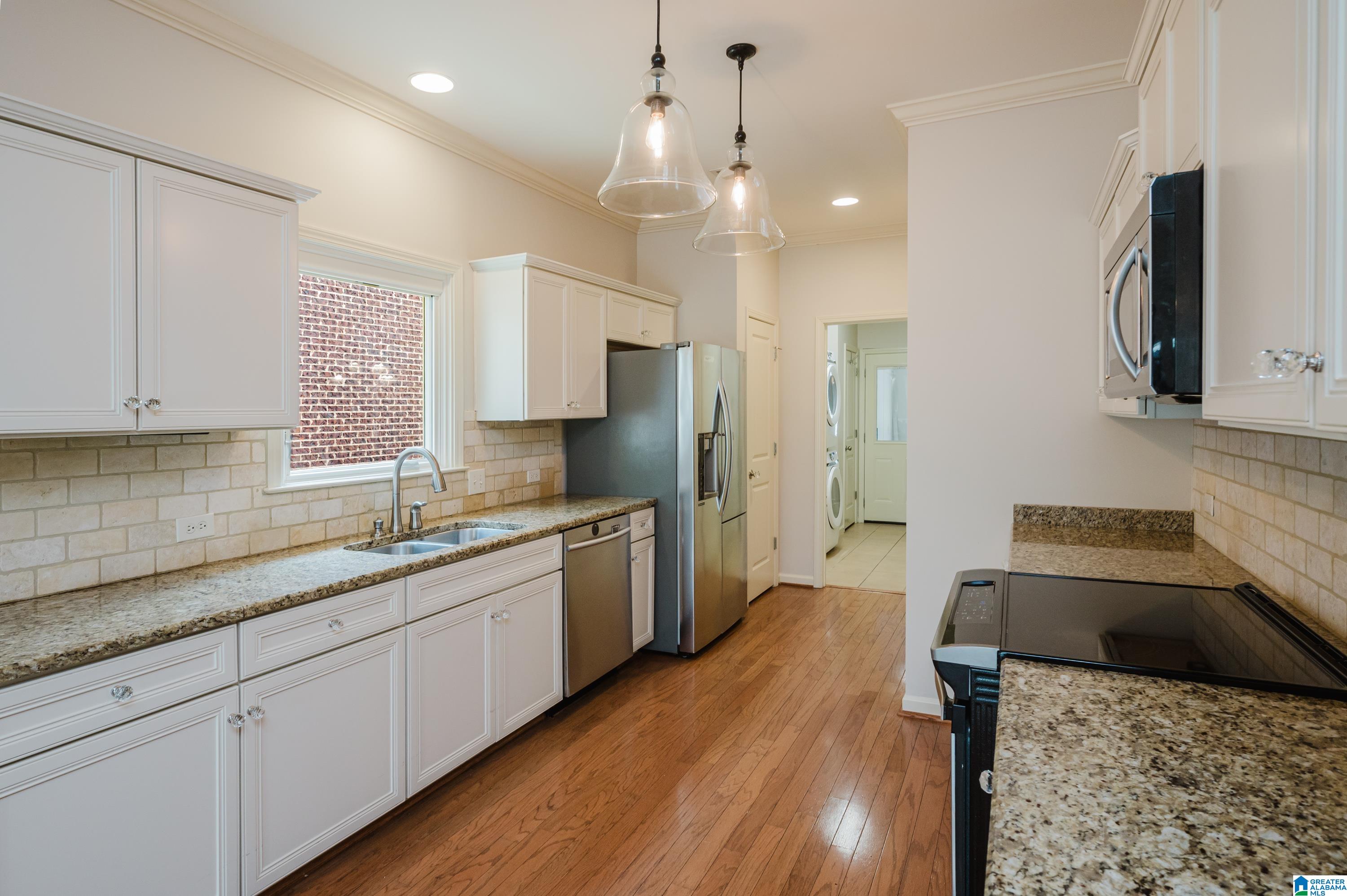 5212 Creekside Loop, Hoover, AL 35244 | MLS 21446213 | Listing ...