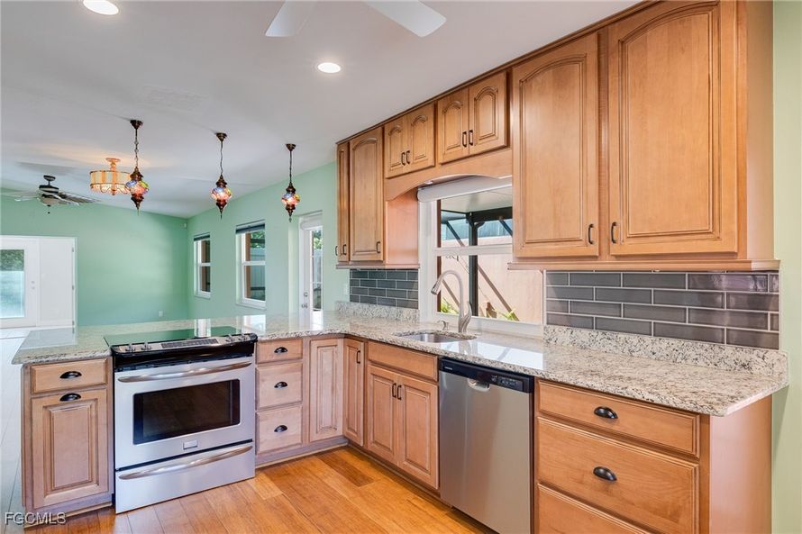 5824 Wild Fig Ln, Fort Myers, FL 33919 for sale - Stessa