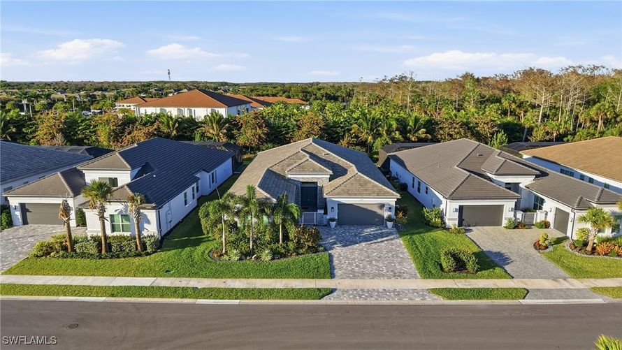 12021 Azalea Way, Naples, FL 34120 for sale - Stessa