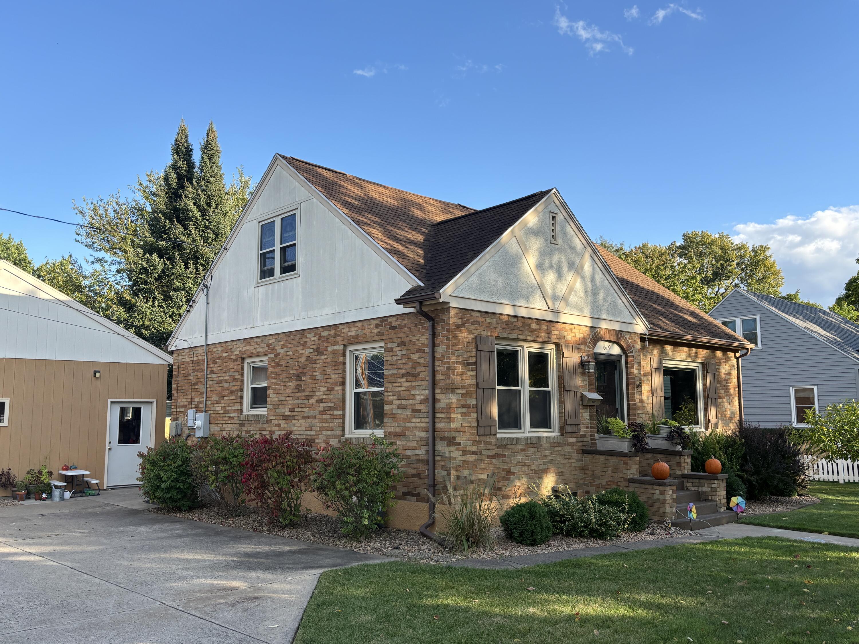 619 19th St S, La Crosse, WI 54601 | MLS 1938328 | Listing Information ...