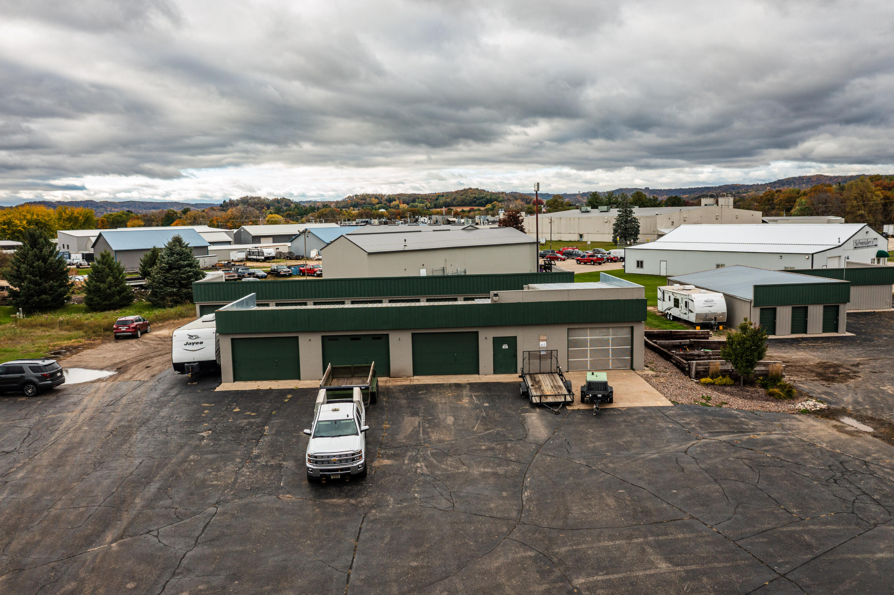 680 Commerce St, West Salem, WI 54669 | MLS 1940569 | Listing ...