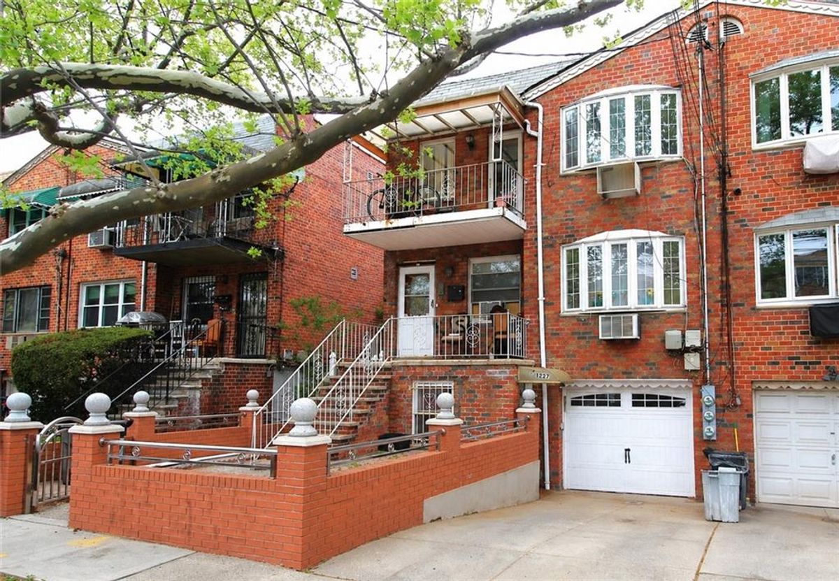 1227 E 55th St, Brooklyn, NY 11234 for sale - Stessa