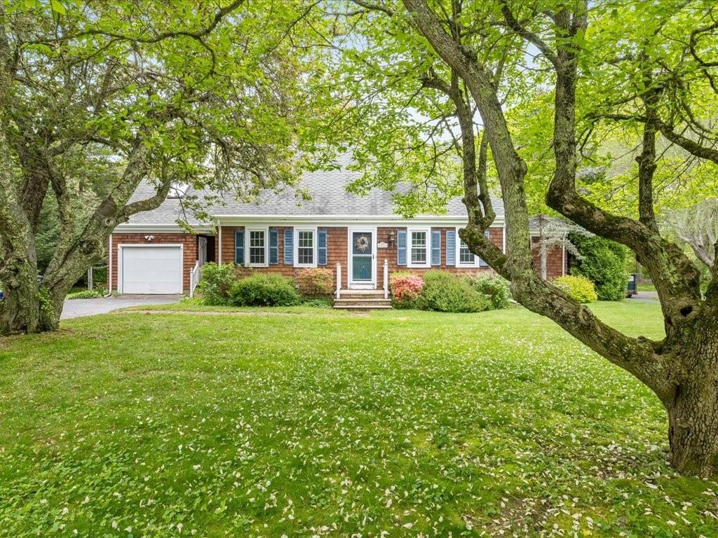 49 Fort Ninigret Road, Charlestown, RI 02813 | MLS 1385380 | Listing ...