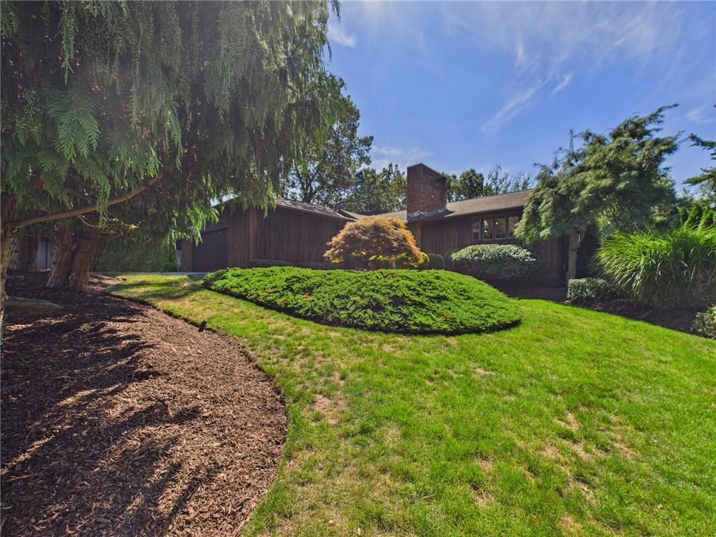 2 Valley View Drive, Johnston, RI 02919 | MLS 1394201 | Listing ...