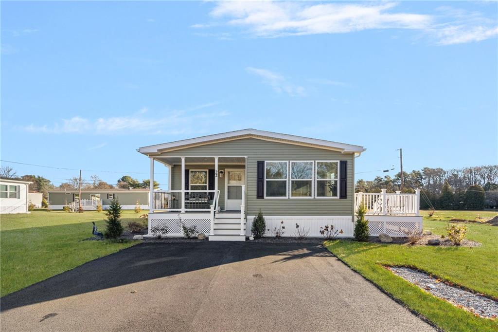 22 Valiant Drive, Coventry, RI 02816 | MLS 1401036 | Listing ...