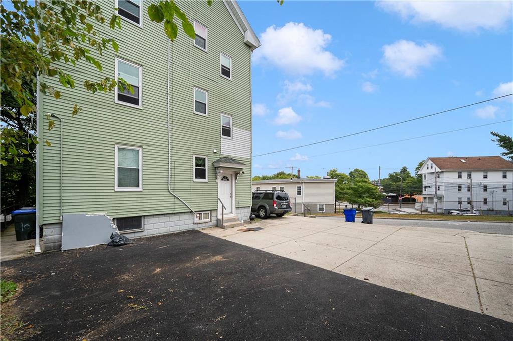 8 Eaton Street Unit 3, Providence, RI 02908 | MLS 1377571 | Listing ...