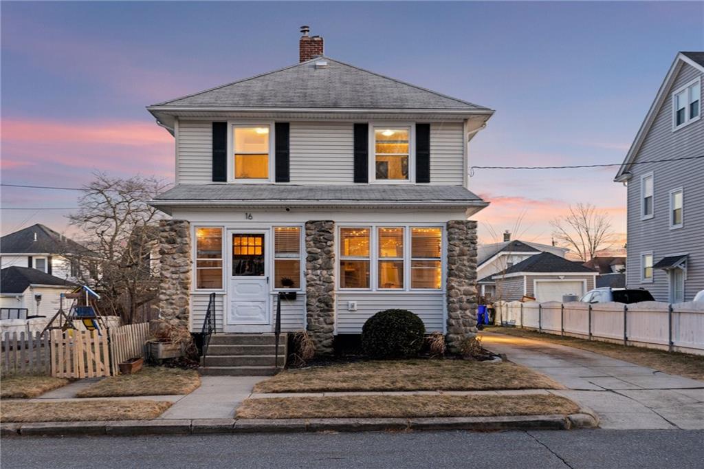 16 Leah Street, North Providence, RI 02911 | MLS 1379585 | Listing ...
