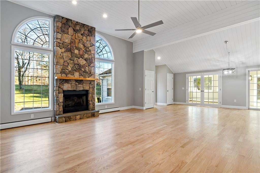 1268 Main Street, Coventry, RI 02816 | MLS 1401228 | Listing ...