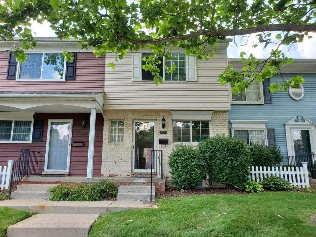 32212 W 12 MILE Road 3, Farmington Hills, MI 48334, MLS #20250032467 ...