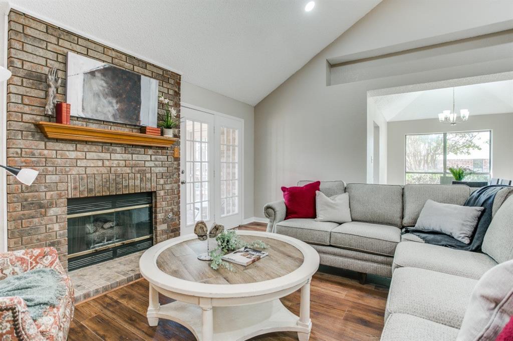 1330 Blue Jay Drive, Lewisville, TX 75077 | MLS 20267284 | Listing ...