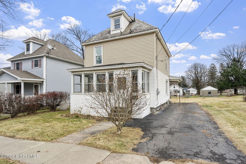 20 Commerce Street, Scotia, NY 12302, MLS #202430714 - Howard Hanna