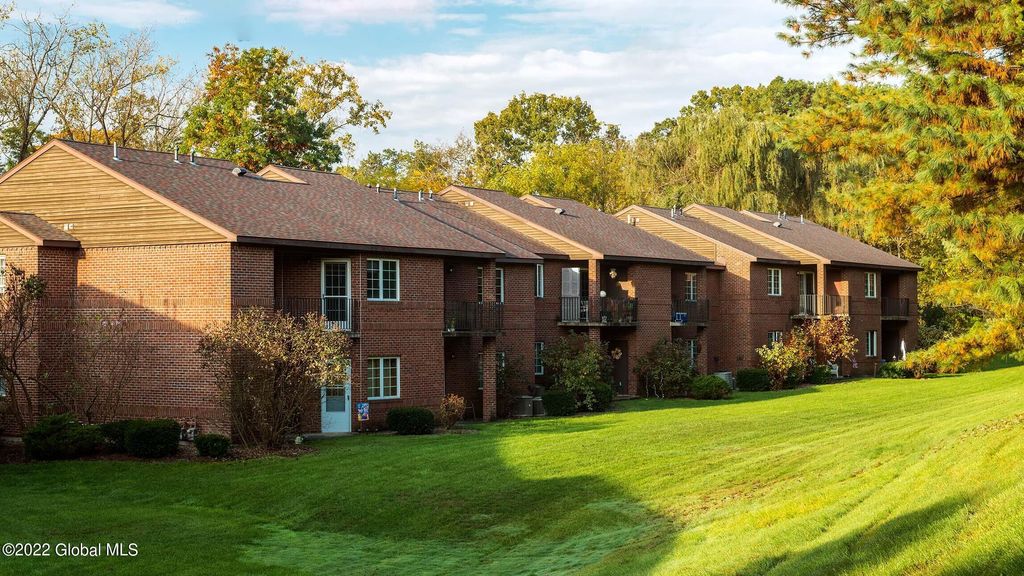 195 VAN RENSSELAER Boulevard B3 Floor Plan, Menands, NY 12204, MLS ...