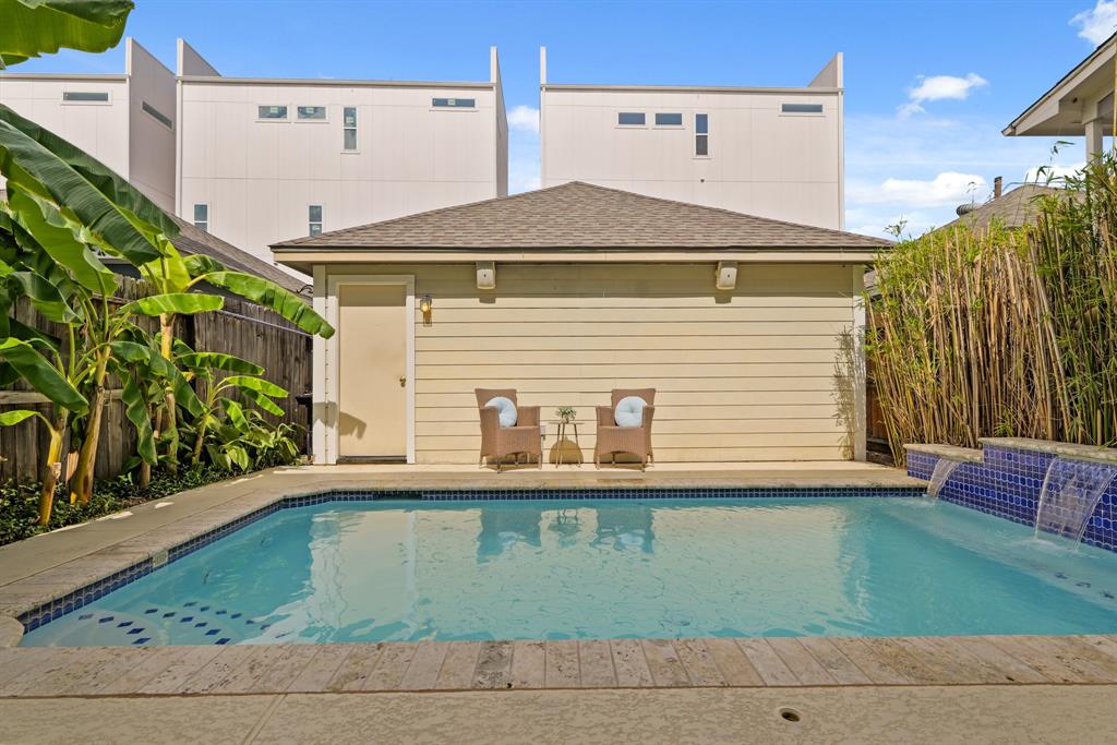 1518 Beall St, Houston, TX 77008, US | Buy, Sell, Rent, Analyze