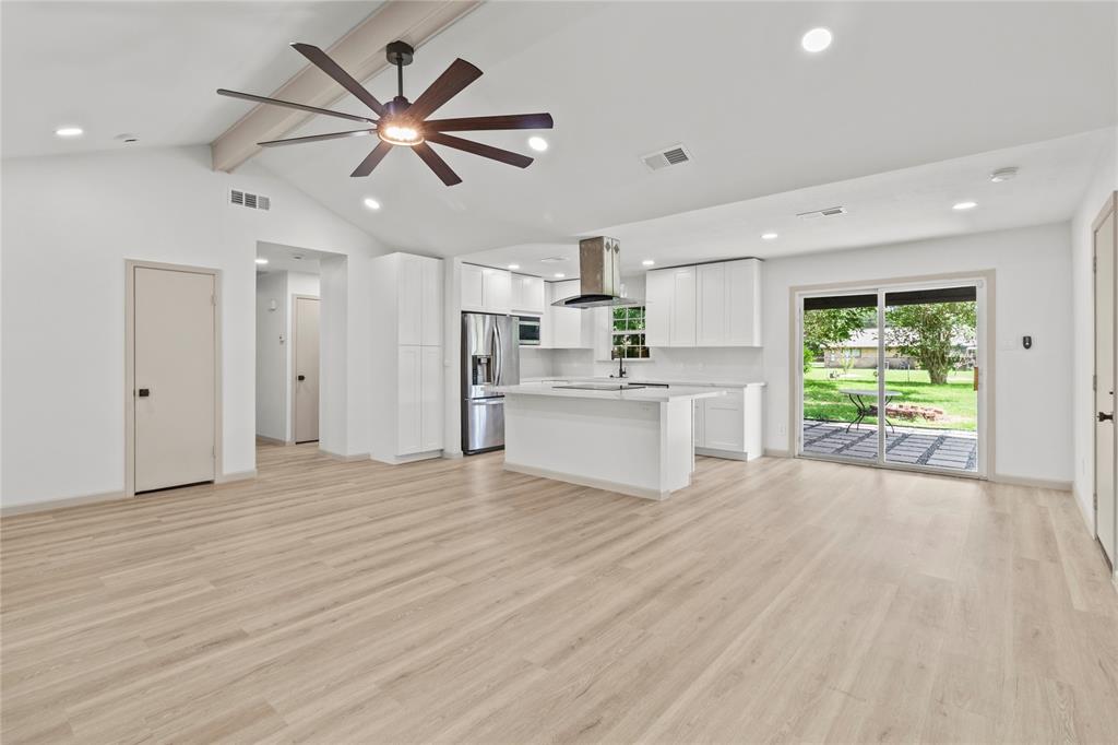 111 Tower Dr, Friendswood, TX 77546, US | Buy, Sell, Rent, Analyze