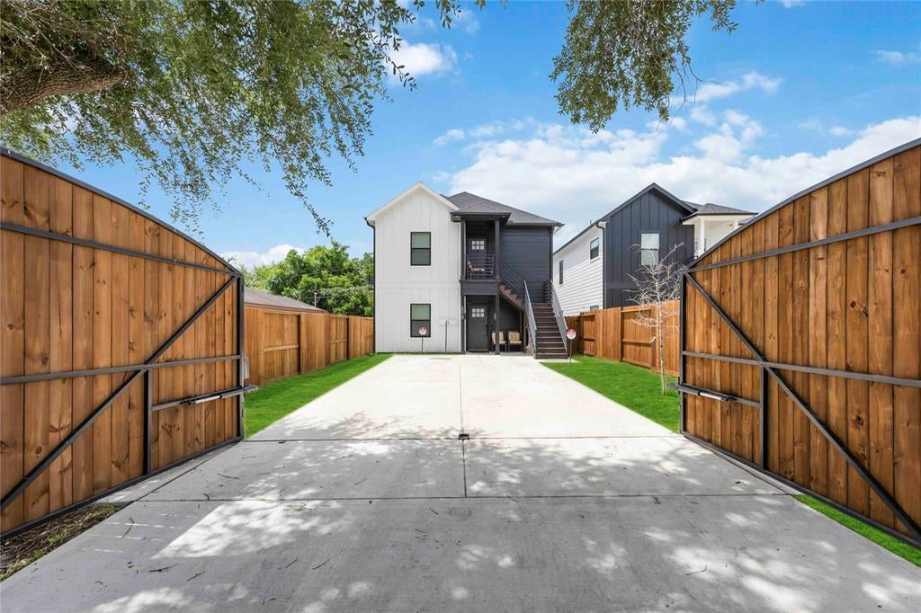 5010 Wilmington Street #A For Rent, Houston, TX 77033 | ByOwner