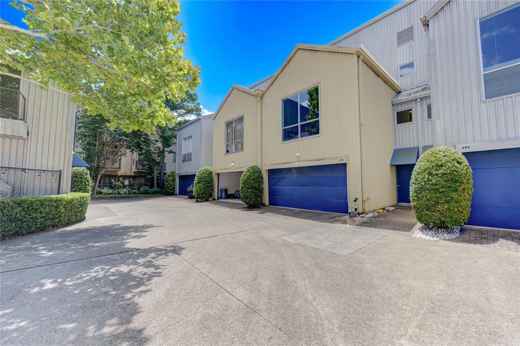 Affinium Homes on Lester, Houston, TX homes for sale | Orchard