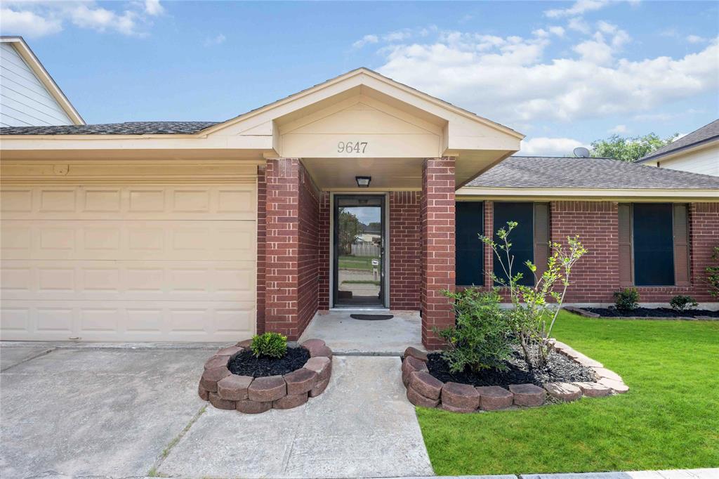 9647 Blackhawk Boulevard For Rent, Houston, TX 77075 | ByOwner