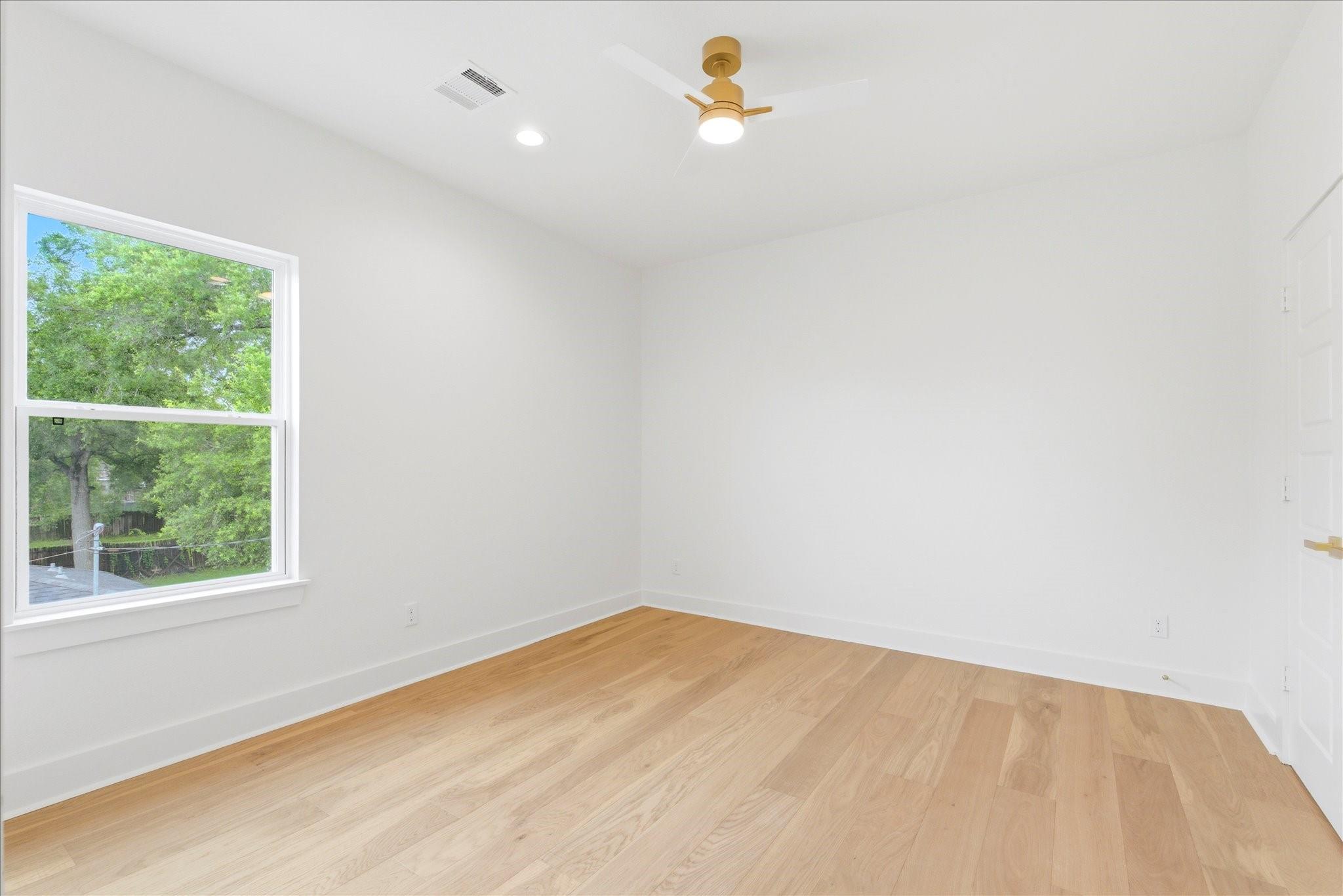 509 S BROWNELL AVE, LA PORTE, TX 77571 | REMAX