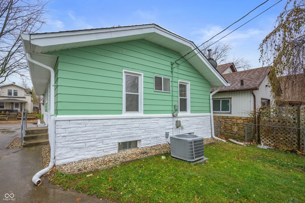 1152 Knox Street, Indianapolis, IN 46227 | MLS 22073790 | Listing ...