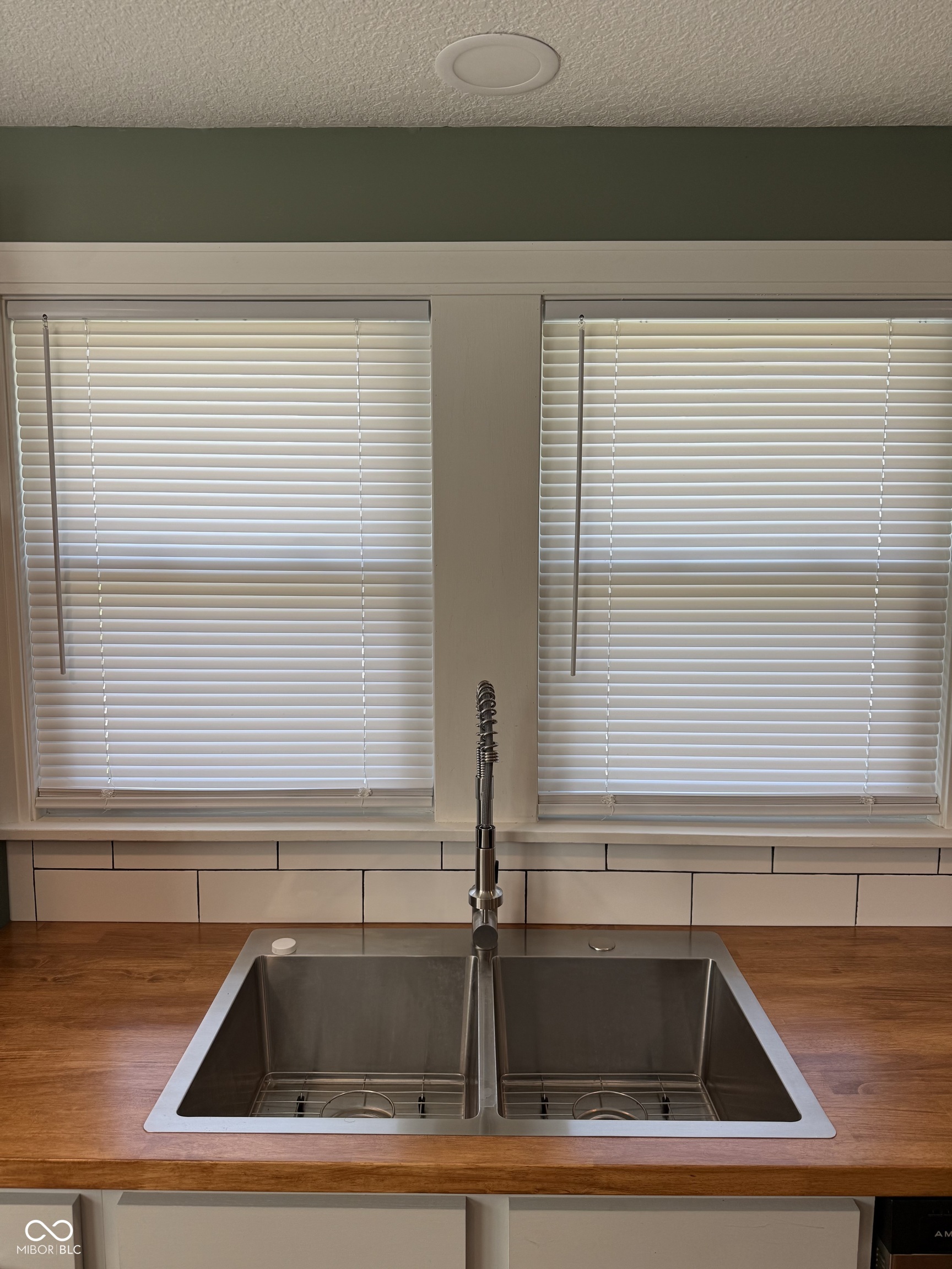 216 N SHERMAN ST, WARSAW, IN 46580 | REMAX
