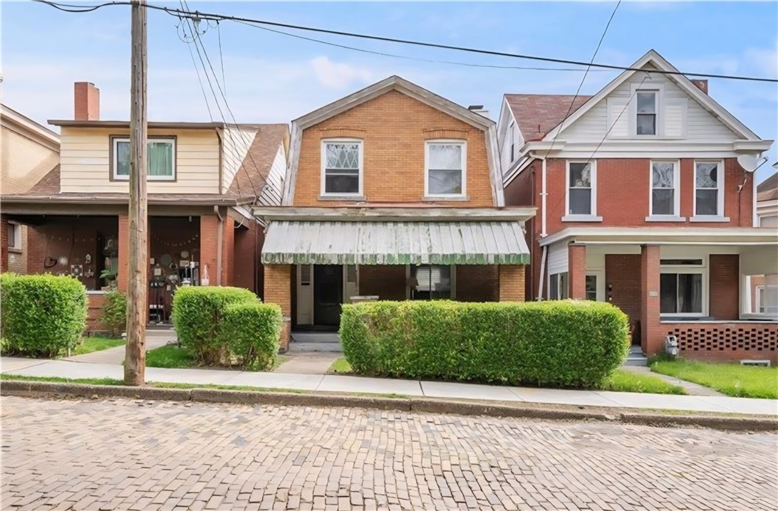Coraopolis, Homes For Sale | REMAX