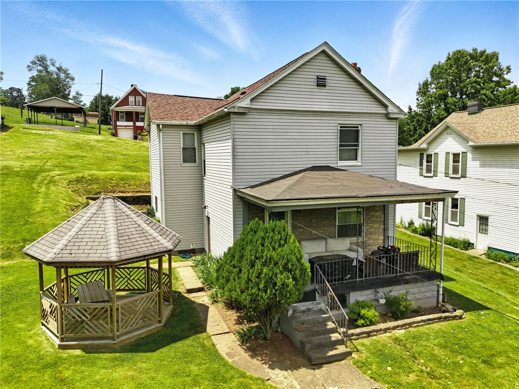 7712 Noblestown Rd, North Fayette, PA 15057 - MLS 1709351 - Berkshire ...