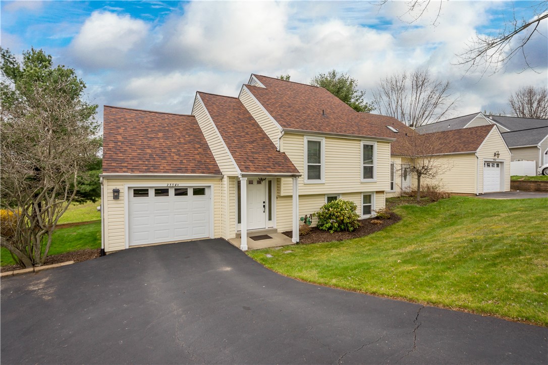 2554B PHEASANT RUN, WEXFORD, PA 15090 | REMAX
