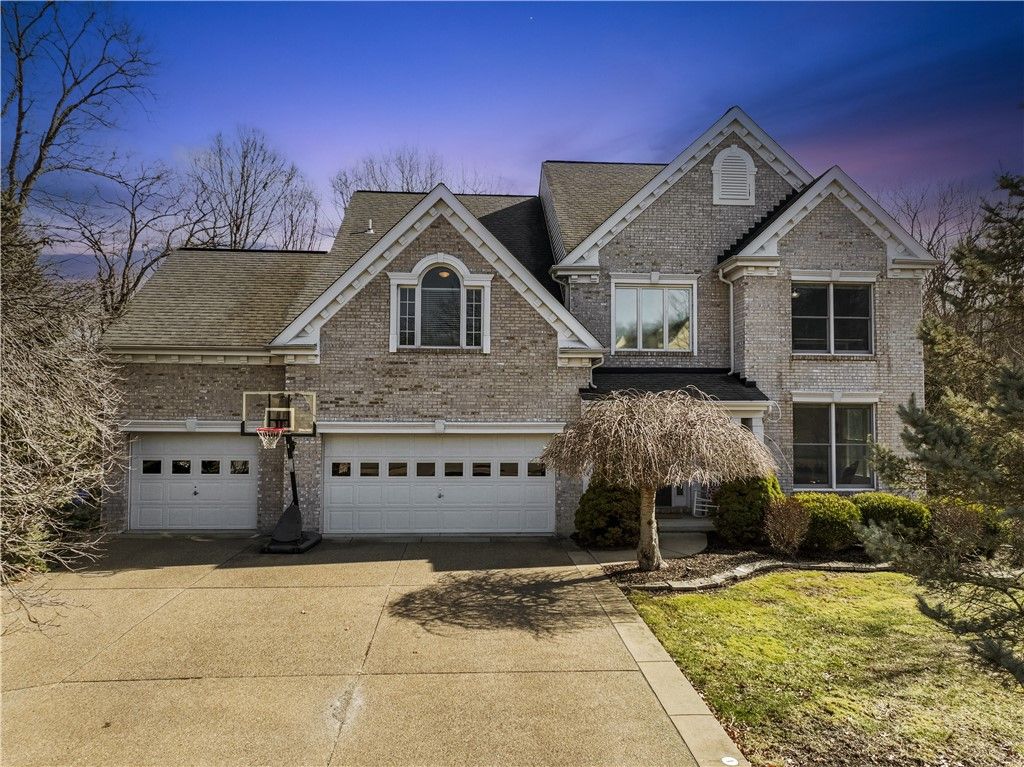 233 Crosswinds Ct, North Fayette, PA 15108, MLS #1690468 - Howard Hanna