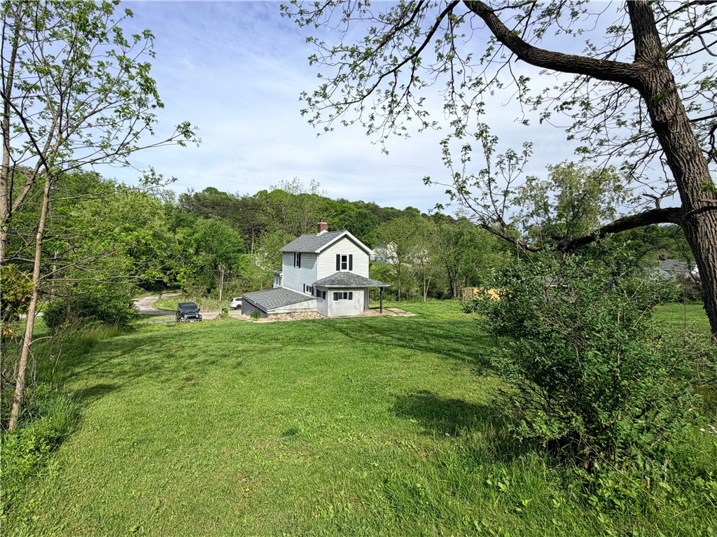 Burgettstown, Homes For Sale | REMAX