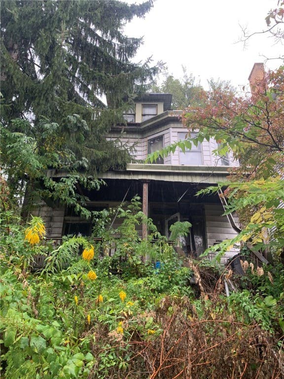 327 Elizabeth Ave, Avalon, PA 15202, MLS #1727045 - Howard Hanna