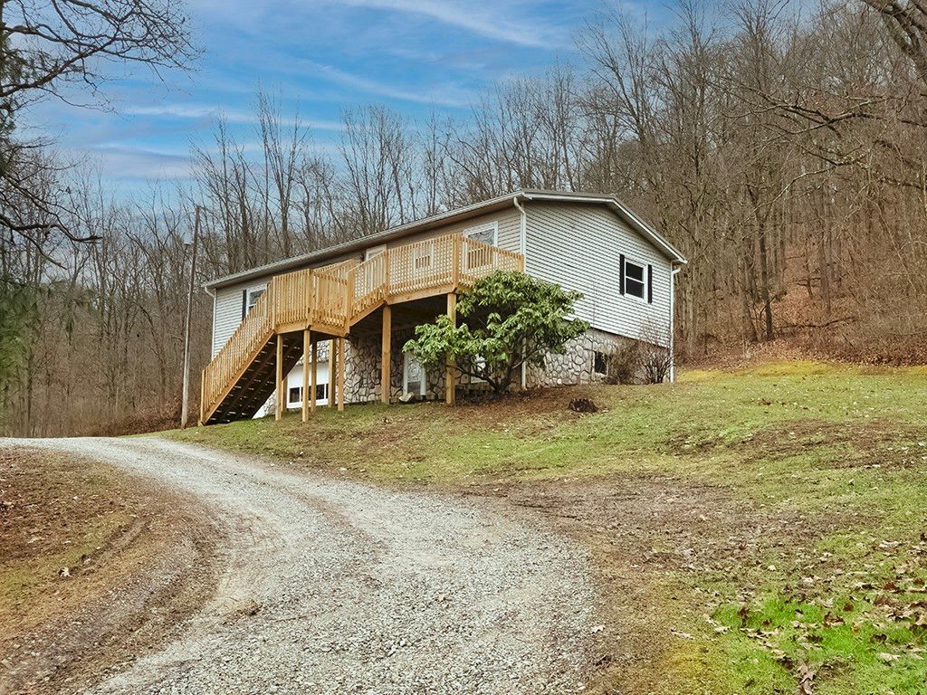 1566 Dime Road, Parks Township, PA 15690, MLS #1684487 - Howard Hanna