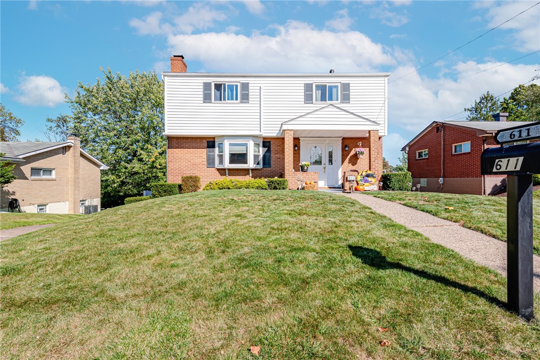 611 Pikeview Drive, Plum Boro, PA 15239 | MLS 1637565 | Listing ...