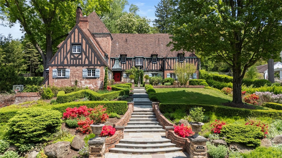 430 Woodland Rd, Edgeworth, PA 15143 - MLS 1687244 - Berkshire Hathaway ...