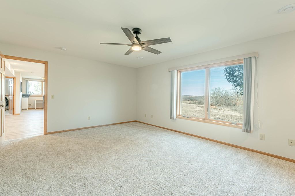 N8875 Blue Lane, New Glarus, WI 53574 | MLS 2015133 | Listing ...