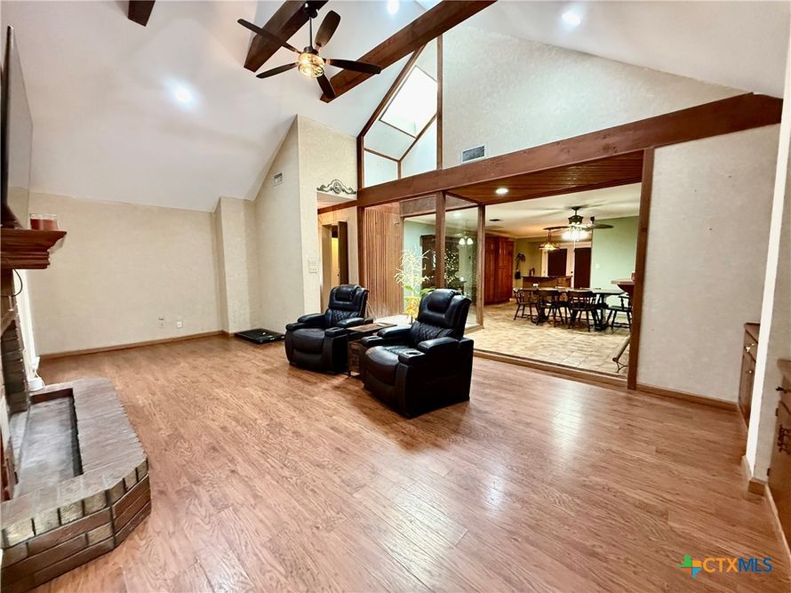 20 Hambelton Rd, Victoria, TX 77905 for sale - Stessa