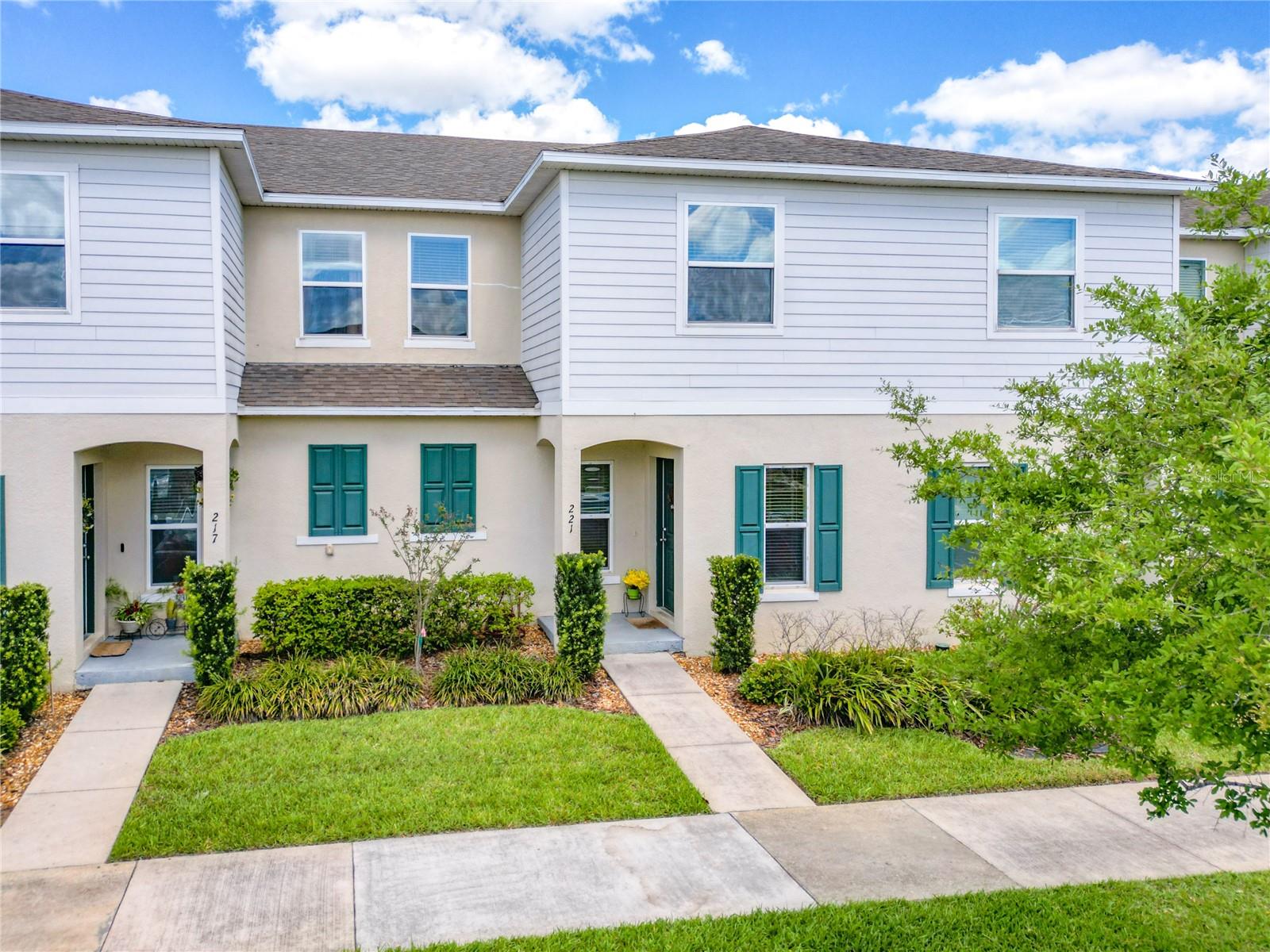 For Sale: 221 PRIMROSE DRIVE, DAVENPORT, FL 33837 - Unreal Estate