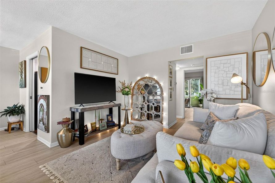 7770 Dr Martin Luther King Jr St N Apt 206, Saint Petersburg, FL 33702 ...