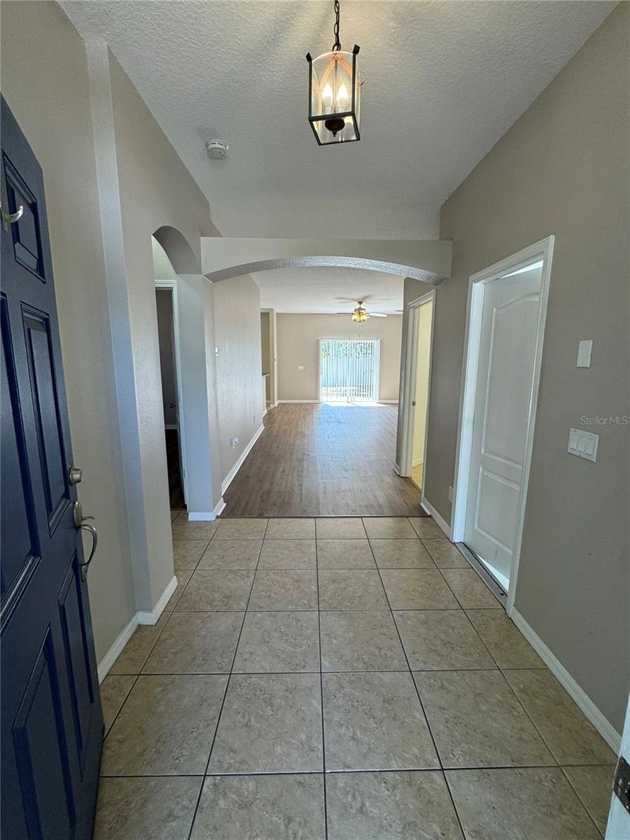 1837 Atlantic Dr, Ruskin, FL 33570 for sale - Stessa