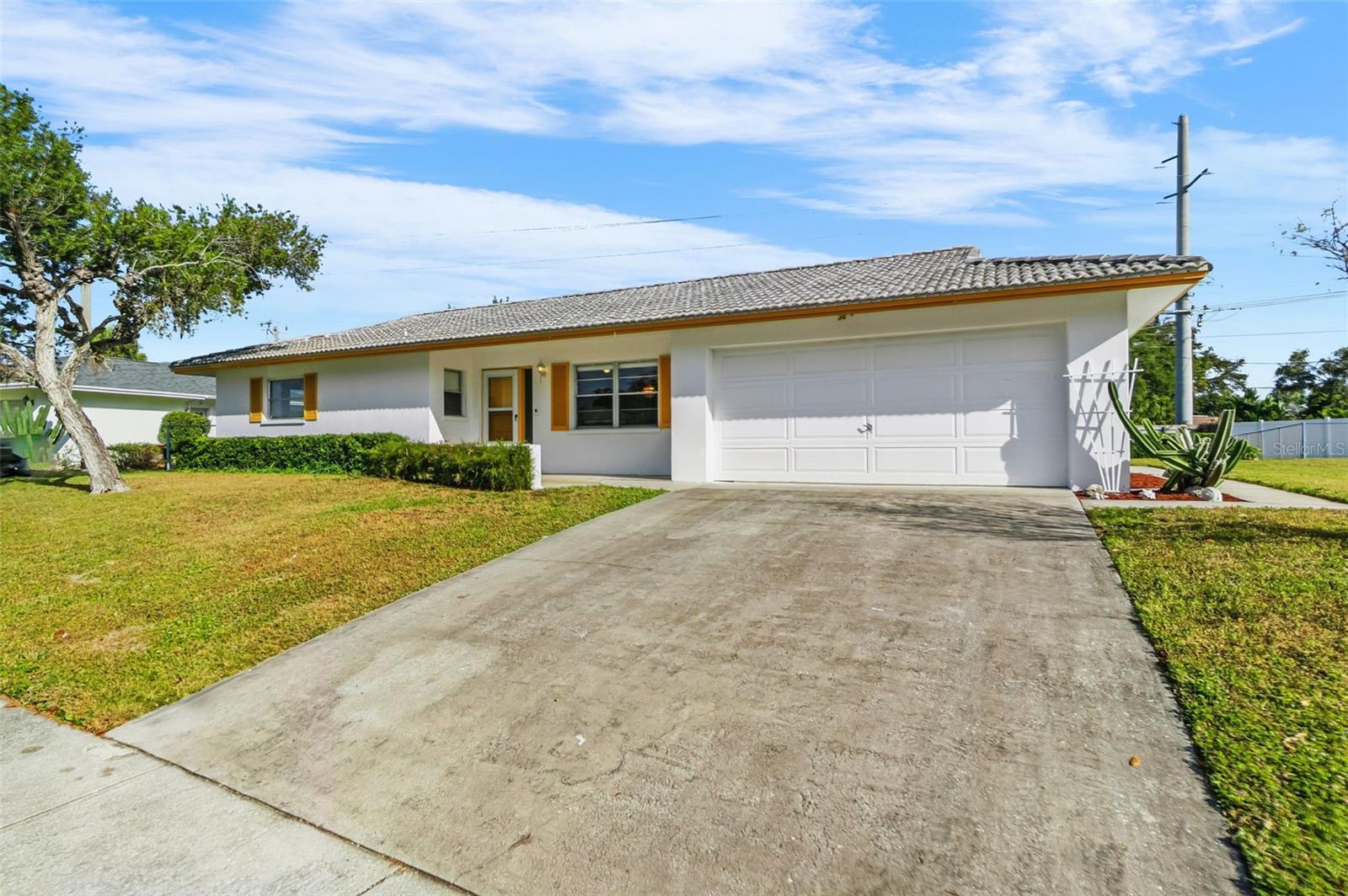 6711 ROXBURY DRIVE, SARASOTA, FL, 34231 - RealNet Brokerage
