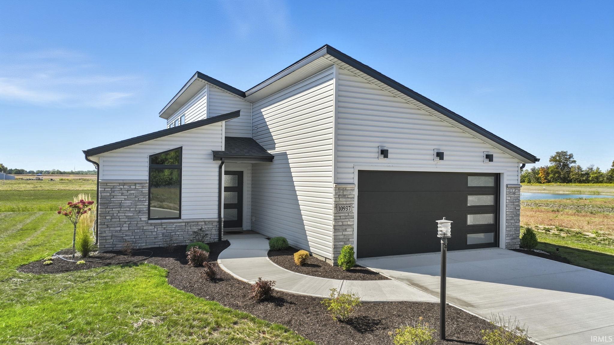 10937 Carob Thorn Trail, Roanoke, IN 46783 | MLS 202601544 | Listing ...