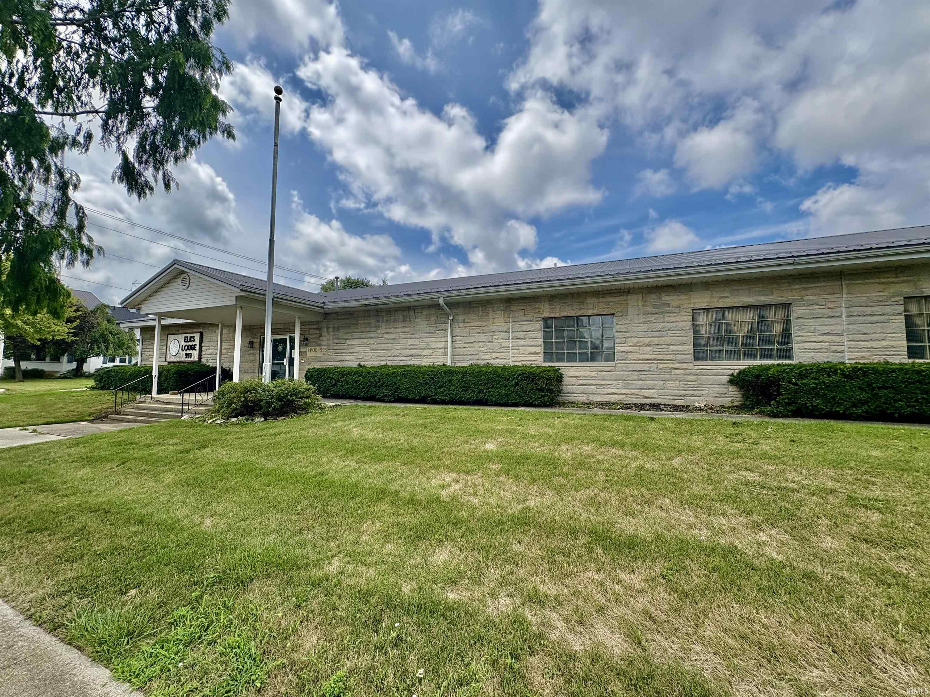 327 N 2nd Street, Decatur, IN 46733 | MLS 202529685 | Listing ...