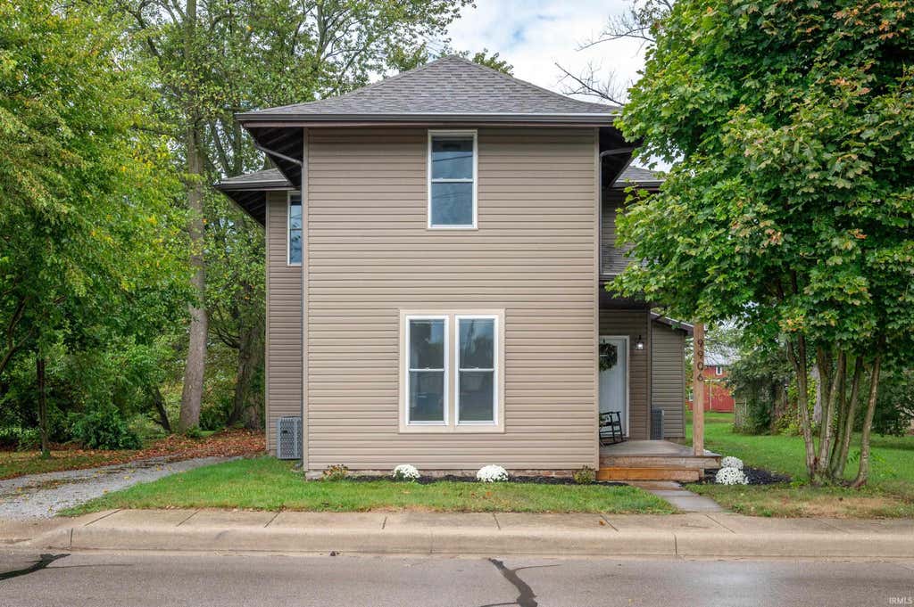 9906 E Jackson Street, Selma, IN 47383 (MLS # 202540760) - Modern Real ...