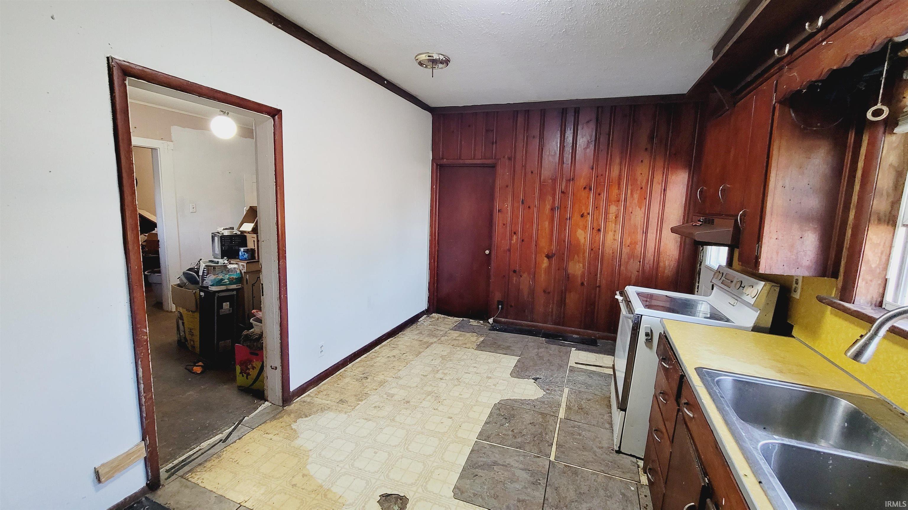 410 W Main Street, Redkey, IN 47373 | MLS 202540265 | Listing ...