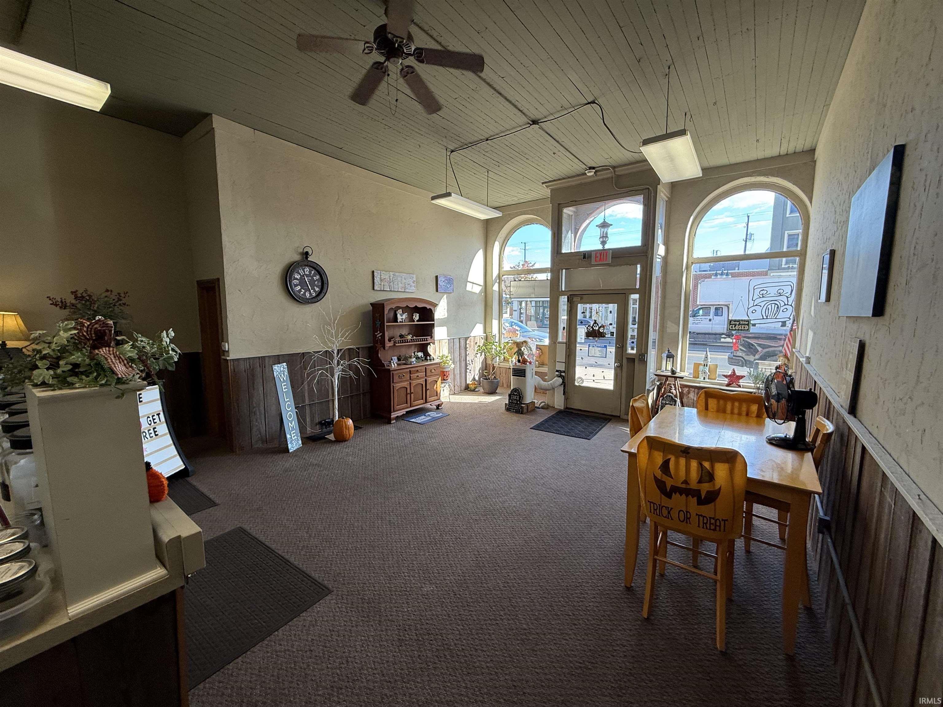 206 S Buffalo Street, Warsaw, IN 46580 | MLS 202544668 | Listing ...